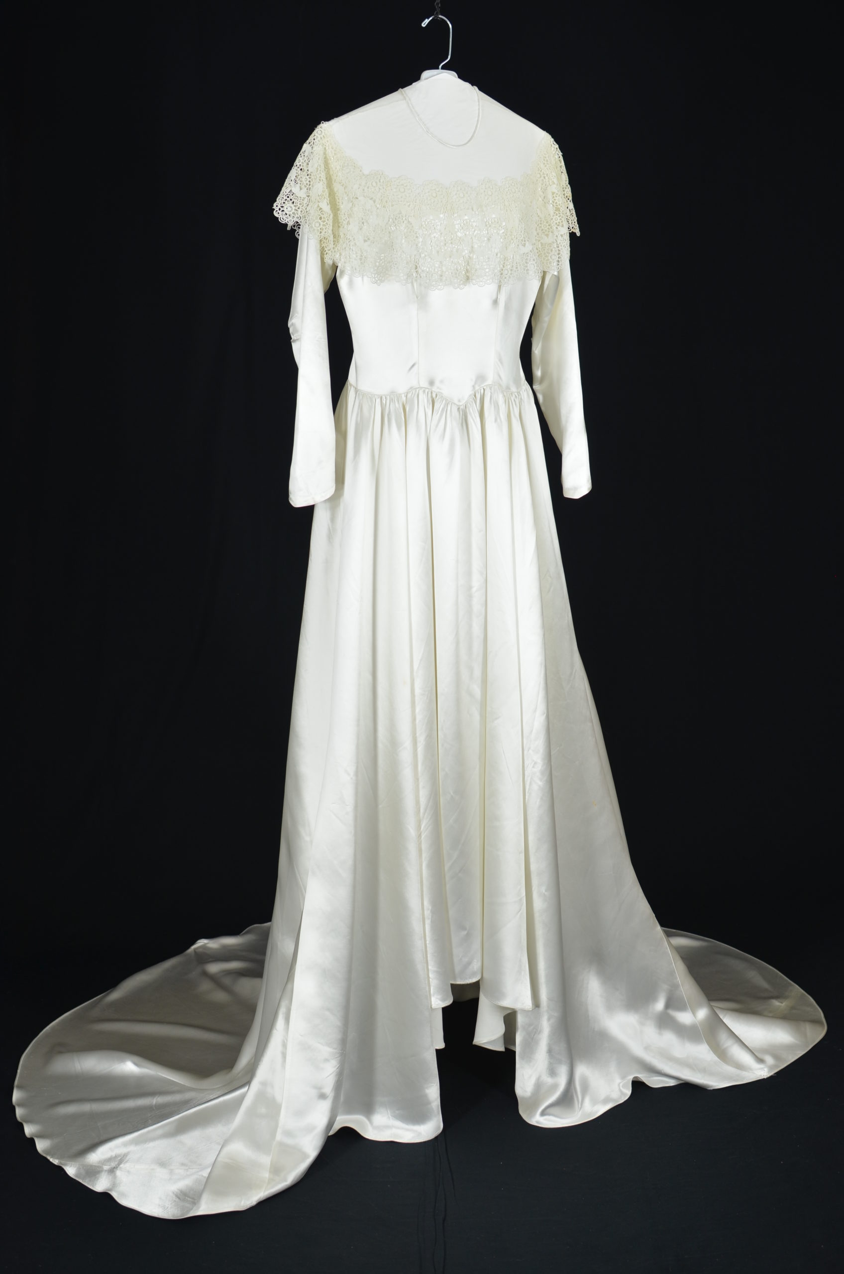 Wedding Dress Steaming/Pressing Janet Davis Dry Cleaners